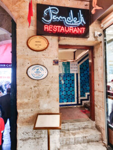 Restaurant Pandeli – Istanbul's culinary icon and historical ”pearl ...
