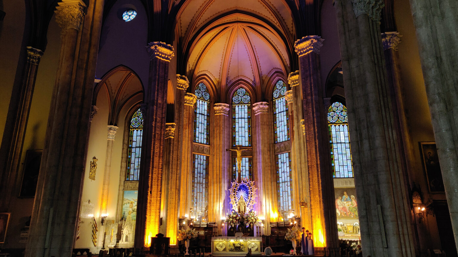 Christmas at the St. Anthony Catholic Church (Sent Antuan Katolik ...